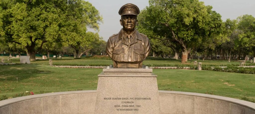 In the Shadows of Glory: Major Shaitan Singh's Unforgettable Story ...