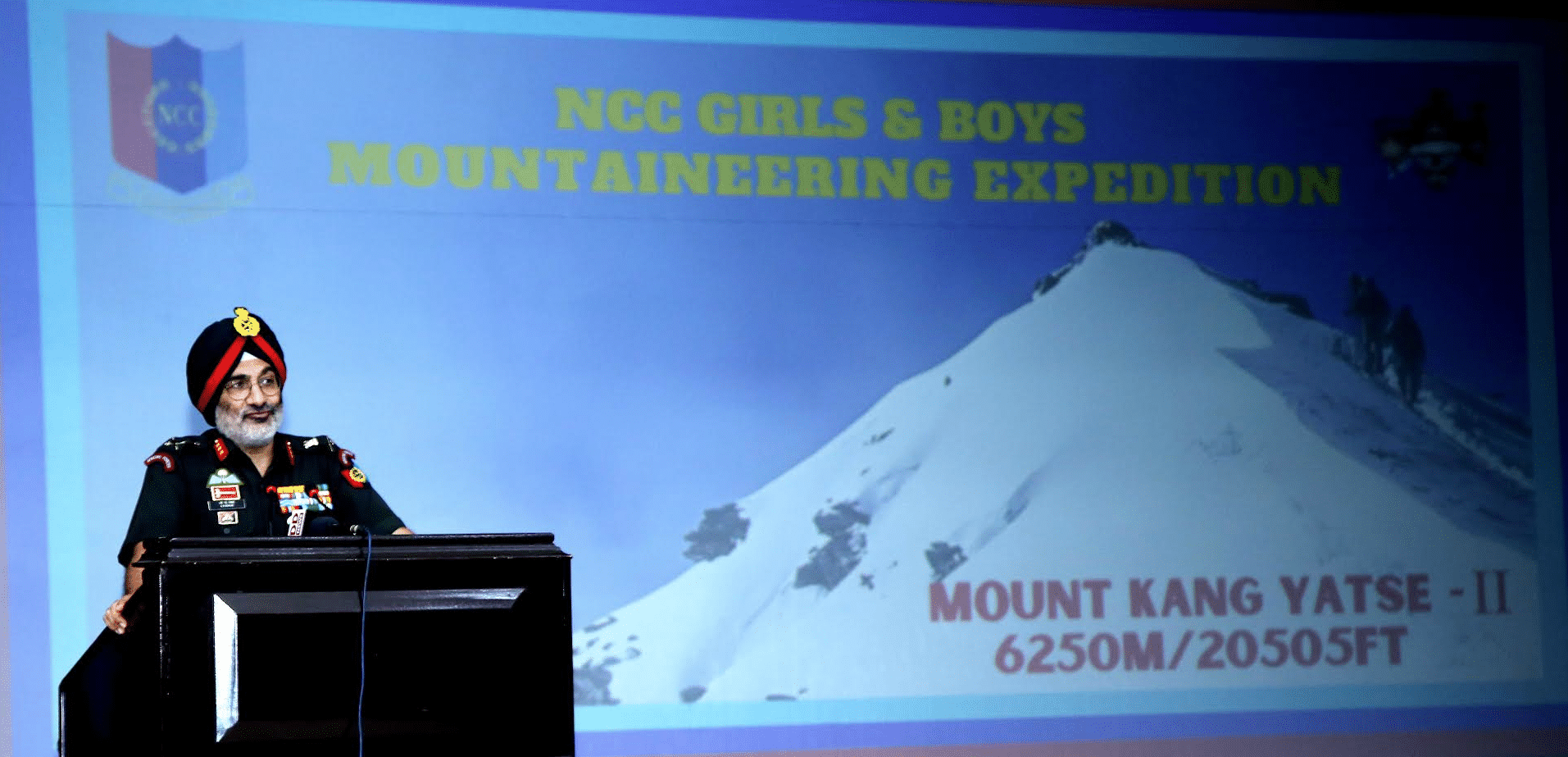 DG NCC Flag-off Mount Kang Yatse-II Expedition