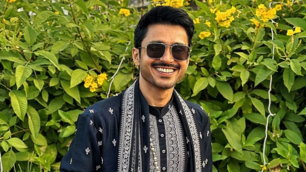 Amol Parashar Launches Innovative Live Storytelling Series - Observer Voice