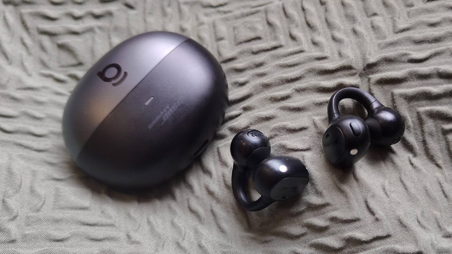 Baseus Inspire XC1 Review: Budget-Friendly Cuff-Style Open Earbuds Set ...