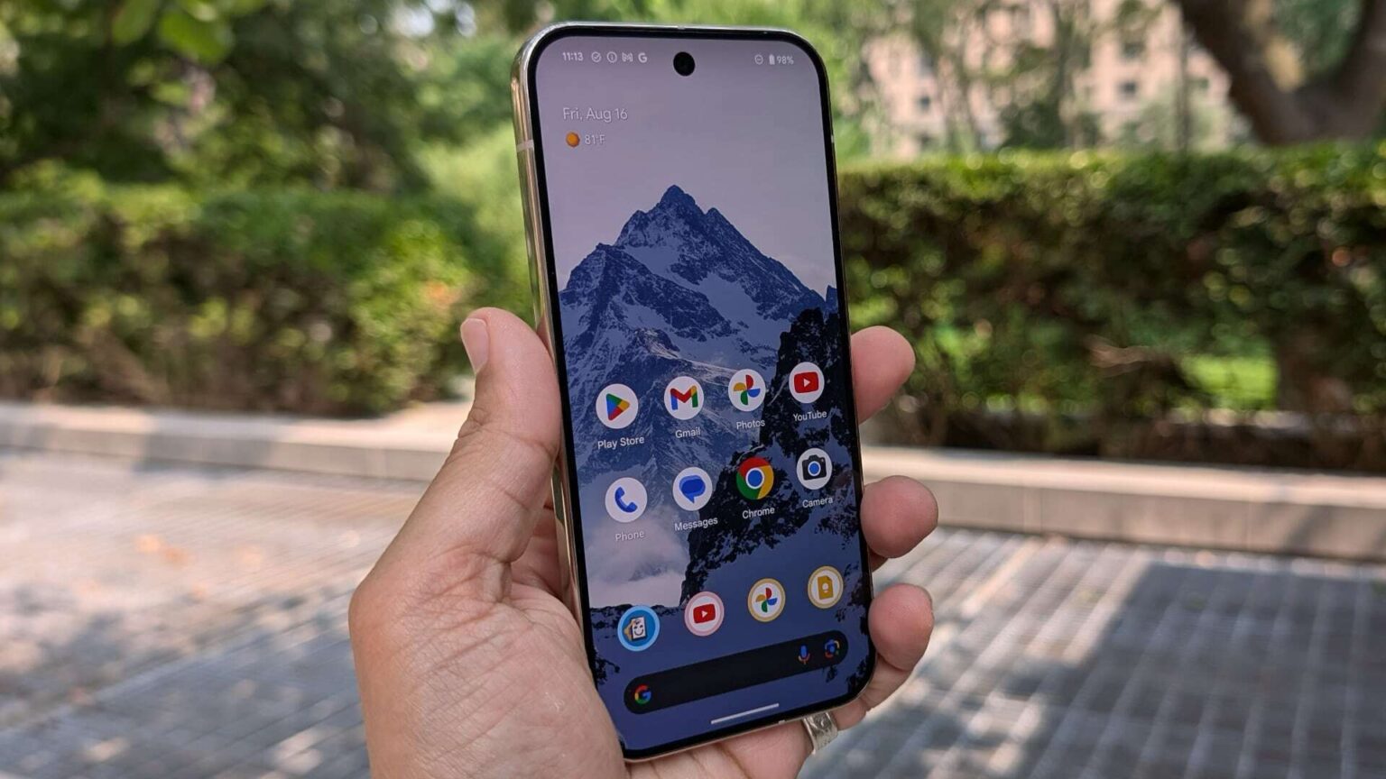 Google Offers Free Repairs for Pixel 9 Pro and Pixel Pro X Screen ...
