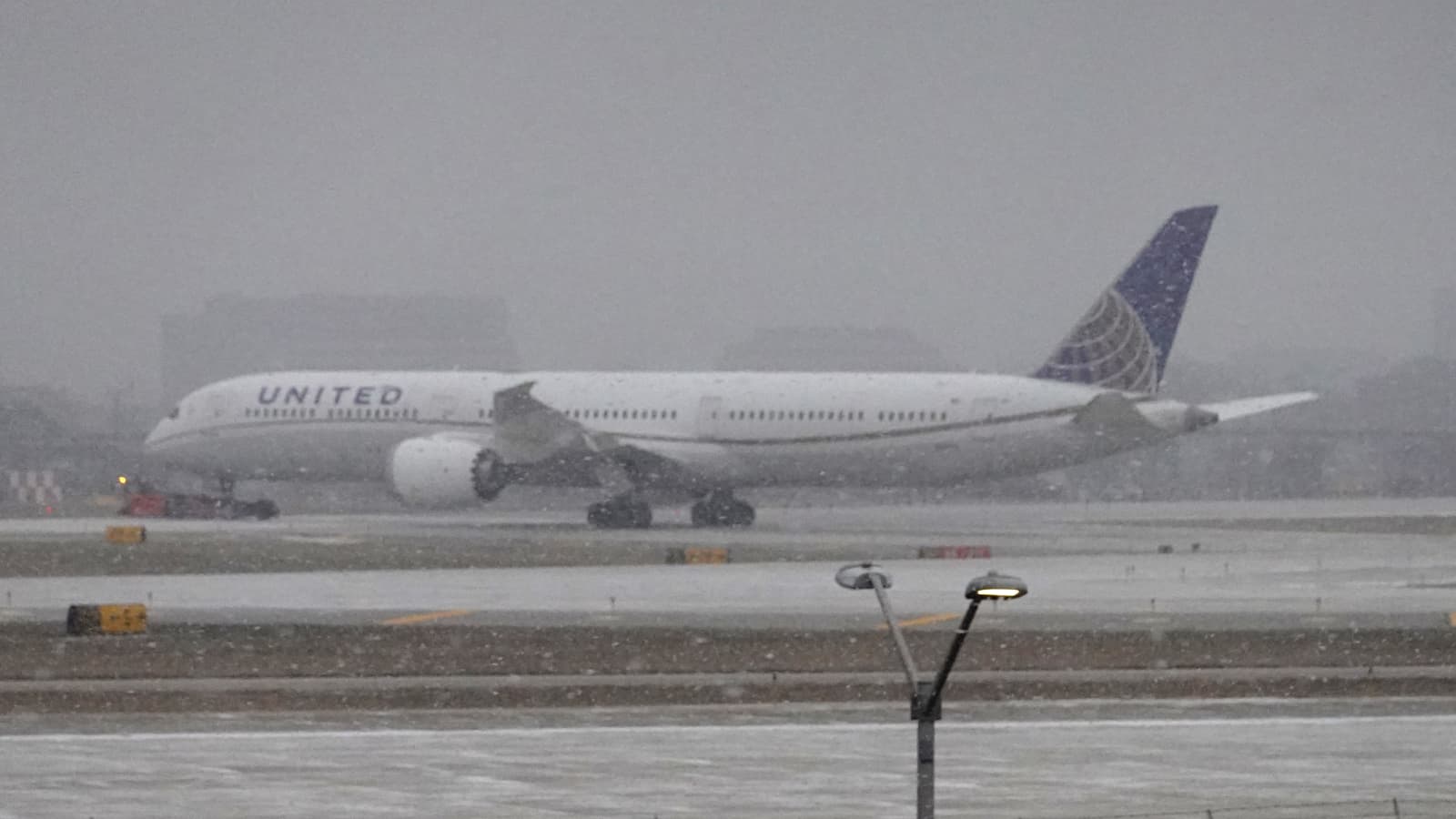 Severe Winter Storm Disrupts US Air Travel: Thousands of Flights ...