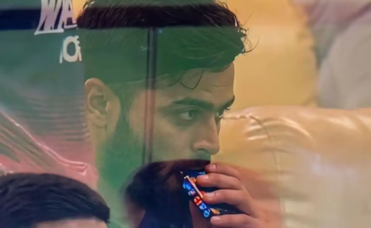 Ex-ICC Umpire Weighs In on Riyan Parag's Vaping Controversy, Urges ...