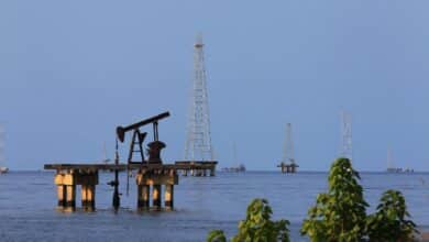 Venezuela Oil Surge: US Investors Pursue Trump's $100 Billion Energy ...